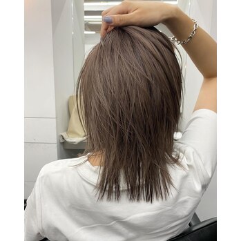 『smoky beige × layer style 』【玉山】 | 美容室/美容院/ヘアサロン クラップス（CLAPS） オフィシャルサイト